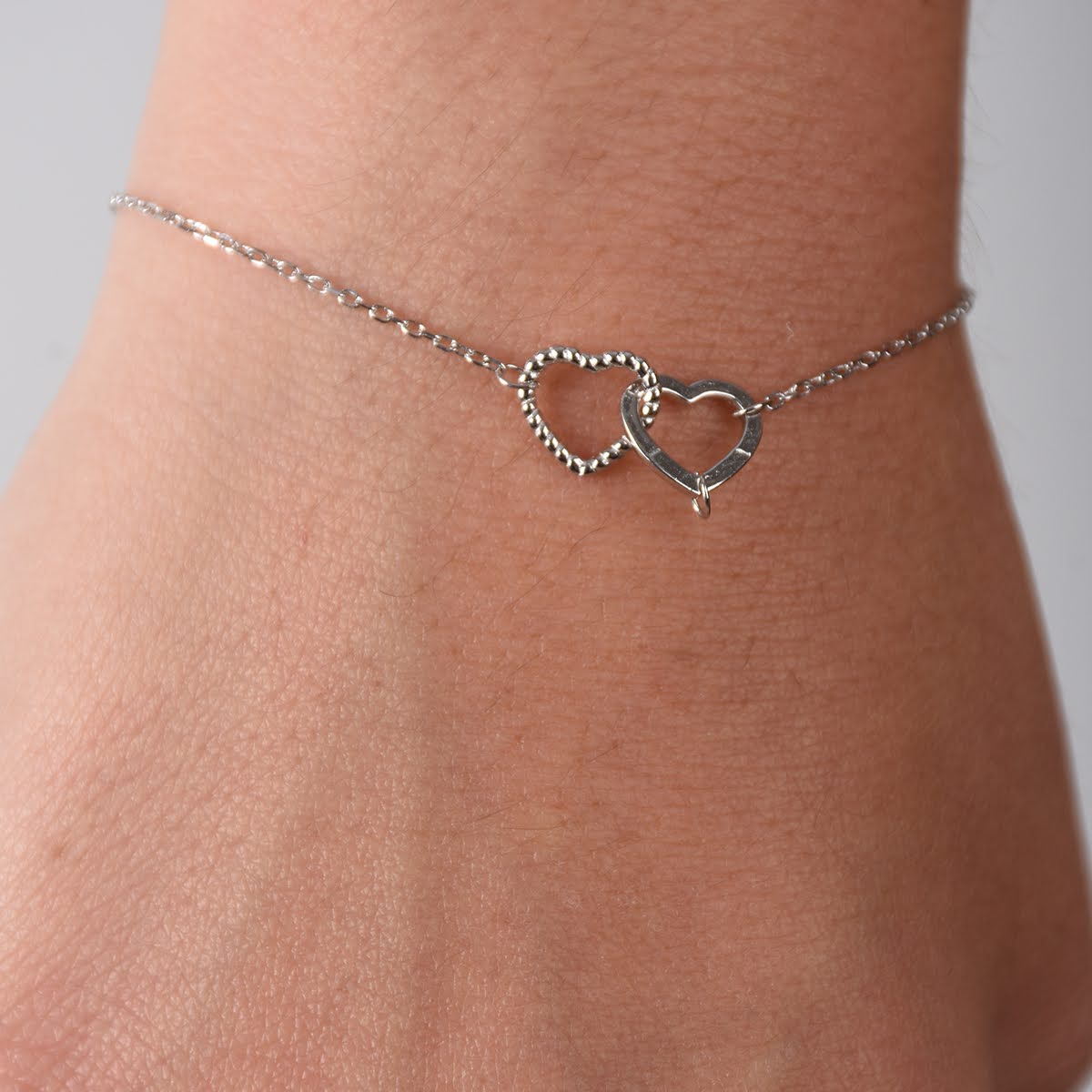 PULSERA CORAZON DOBLE – La Plata | Beauty is a jewel